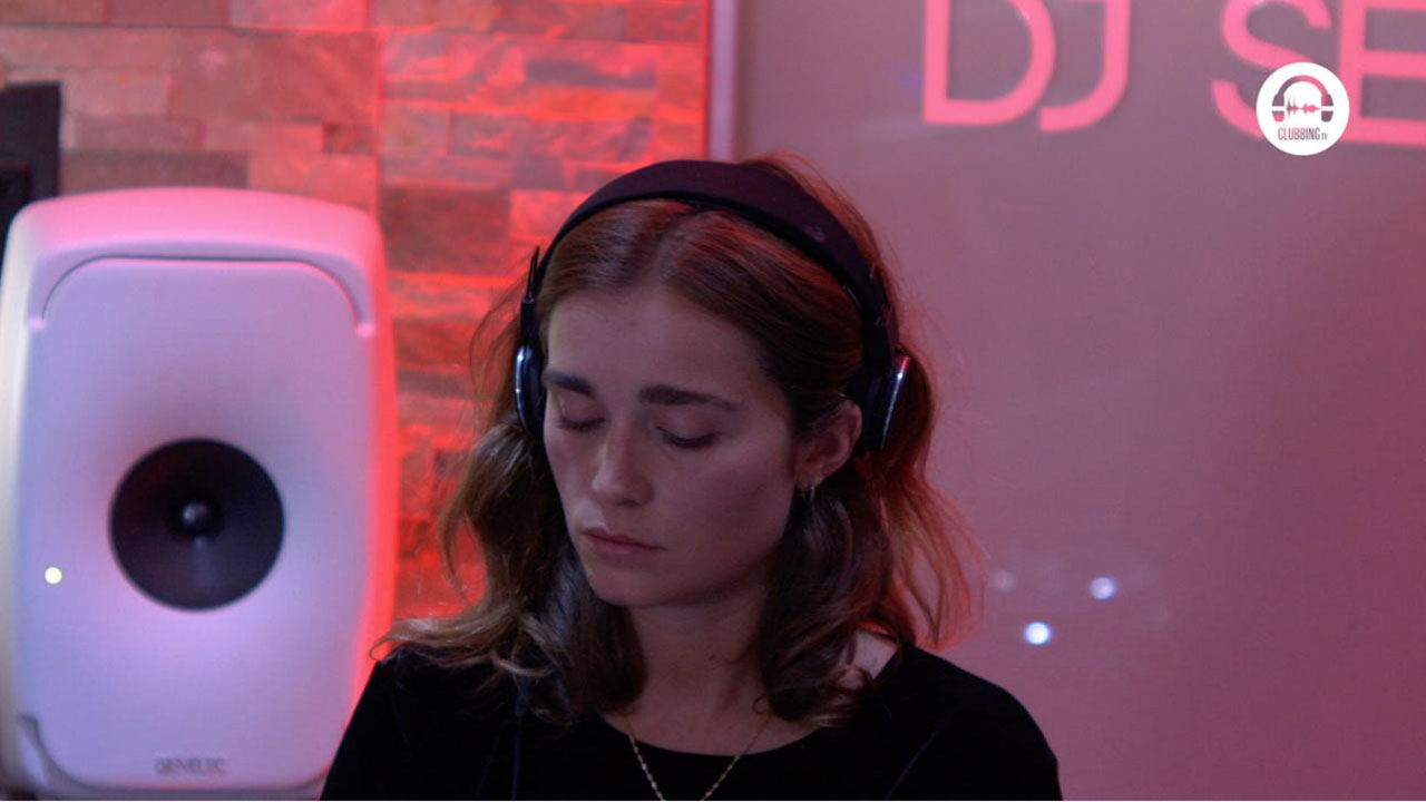 Live DJ Set with Olympe4000 - Olympe4000 on Clubbing TV