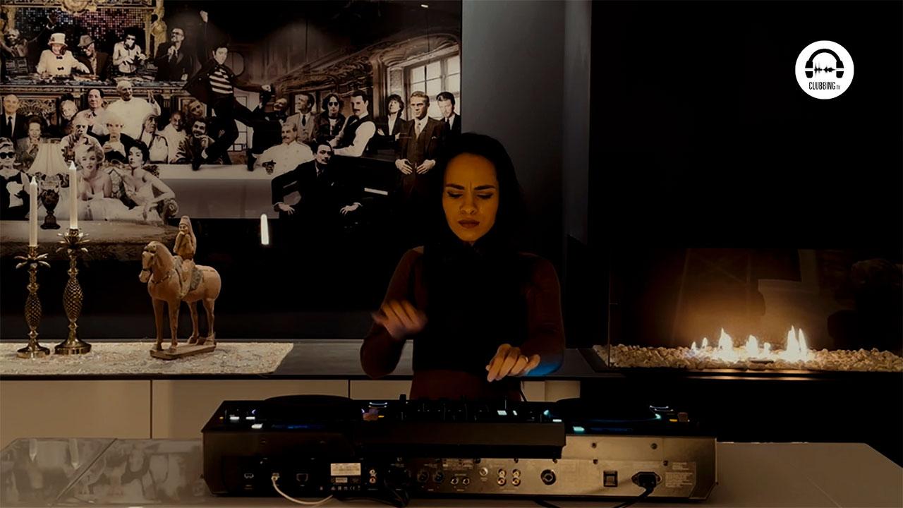 Maya Fourteen @ F6 Bergen - Norway - on Clubbing TV
