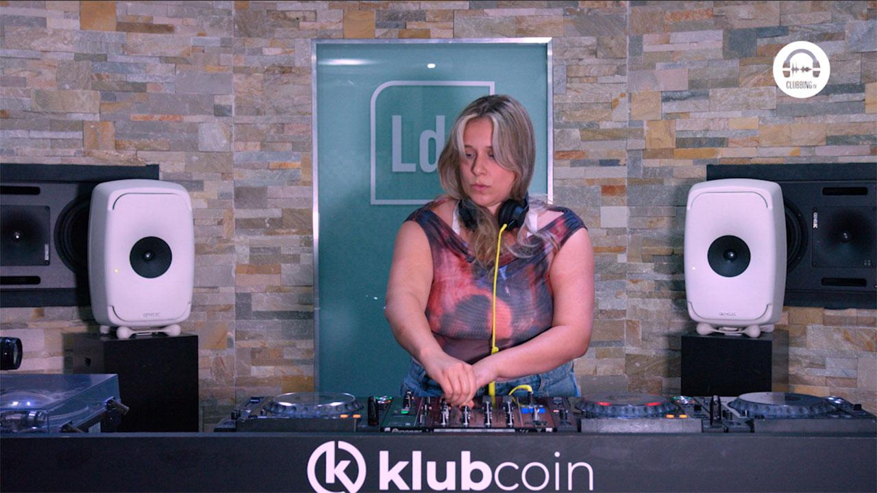 Live DJ Set with No Police - on Clubbing TV